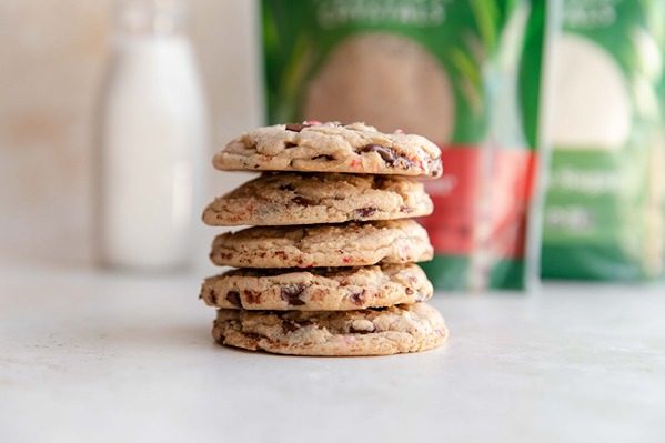 Vegan Peppermint Chocolate Chip Cookies | Florida Crystals