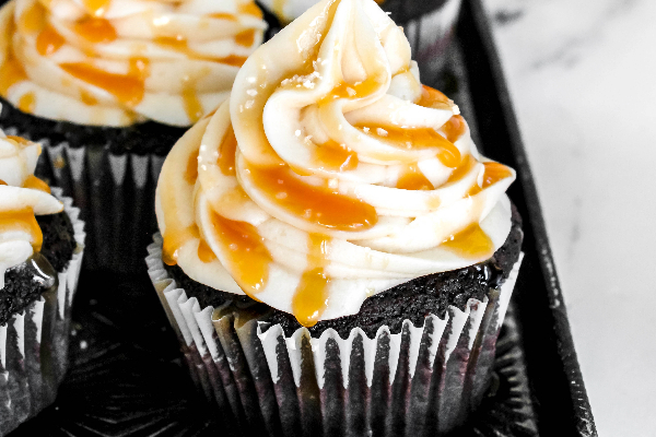 Salted Caramel Chocolate Cupcakes | Florida Crystals