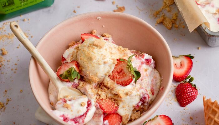 Strawberry Shortcake Ice Cream | Florida Crystals